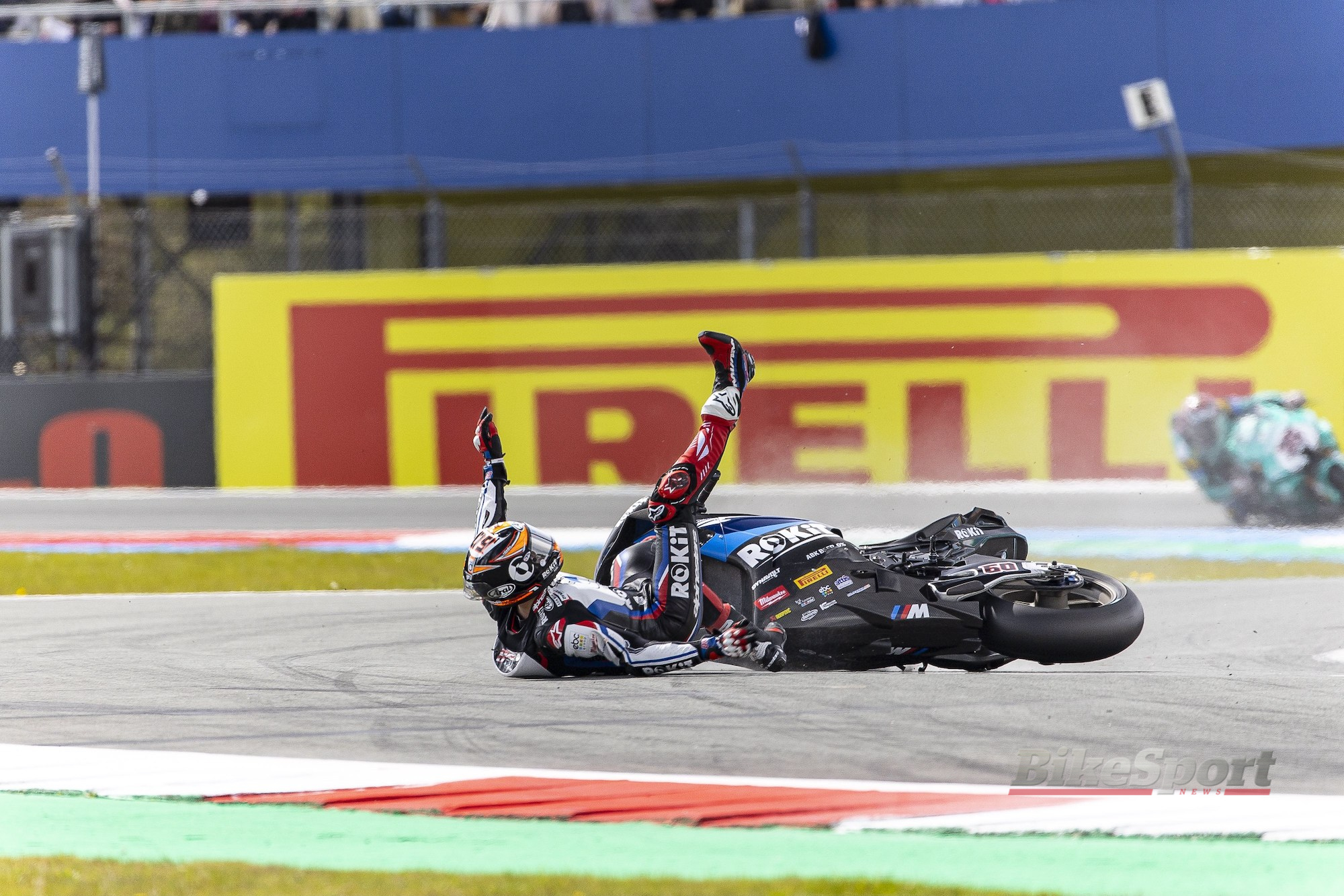 WorldSBK Assen | PICS - van der Mark suffers broken femur in Assen high ...