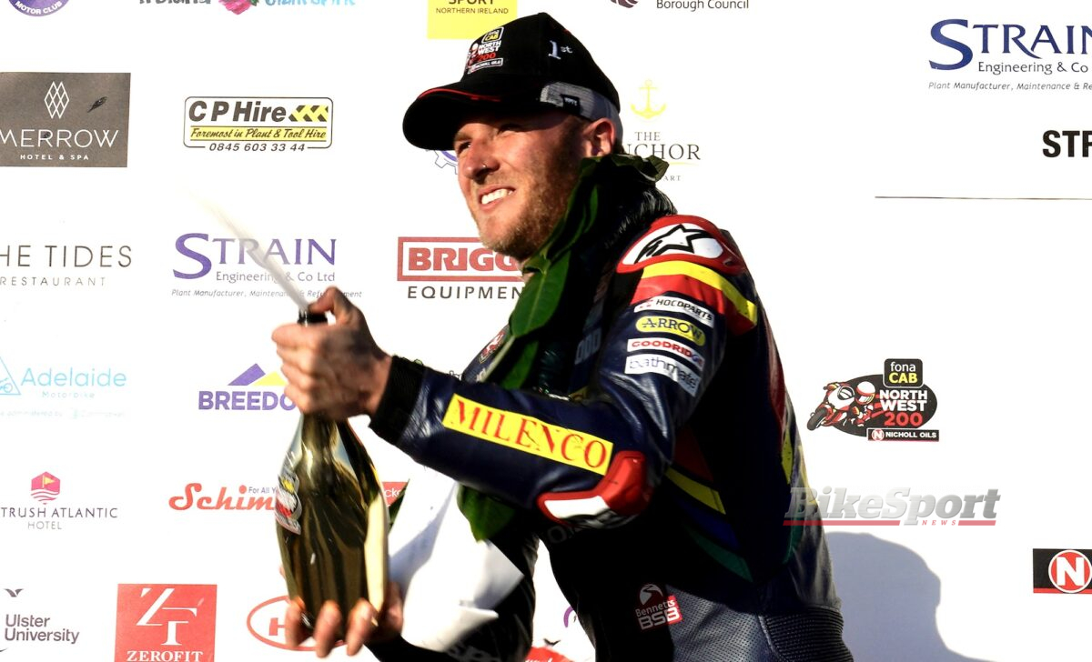 Davey Todd joins forces with Dafabet Racing for 2024 Supertwins TT tilt ...