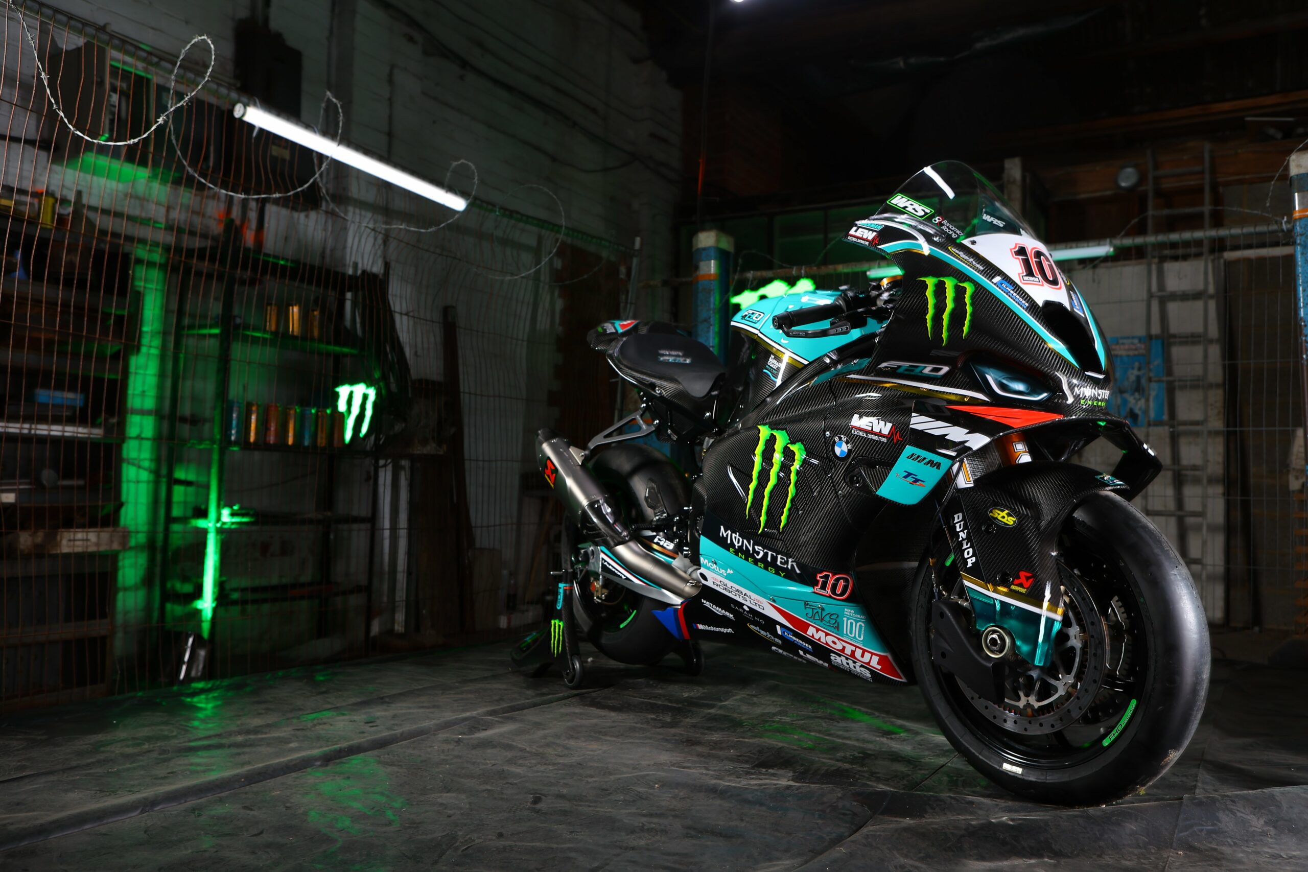 FHO Racing BMW reveal Monster Energy as their title sponsor for the ...