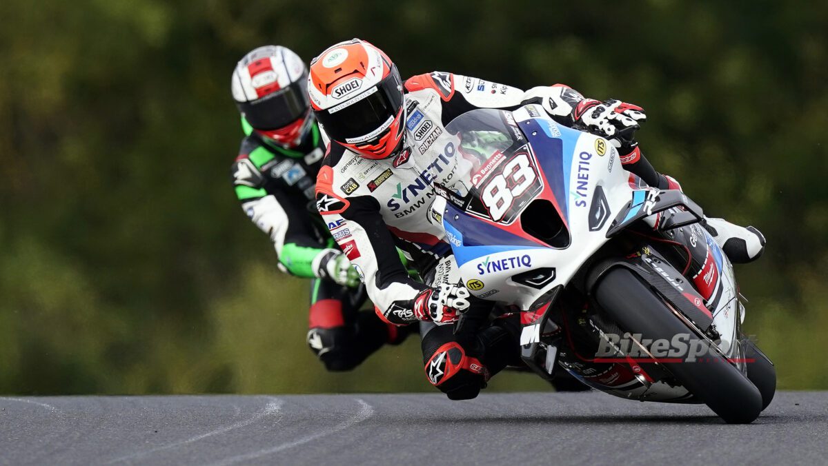 Cadwell Park 2022 double winner Danny Buchan hospitalised, out of event ...
