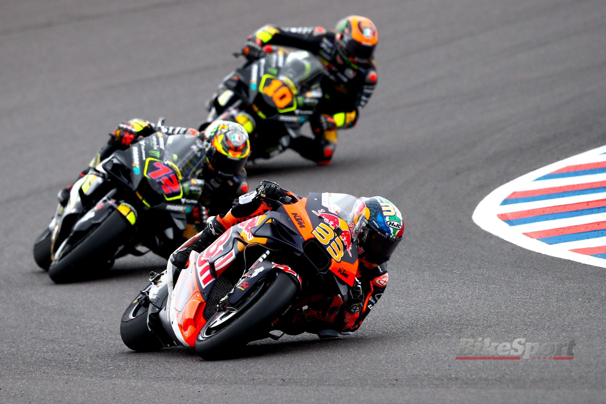 VR46 reveals contact from other brands but will Valentino Rossi give ...