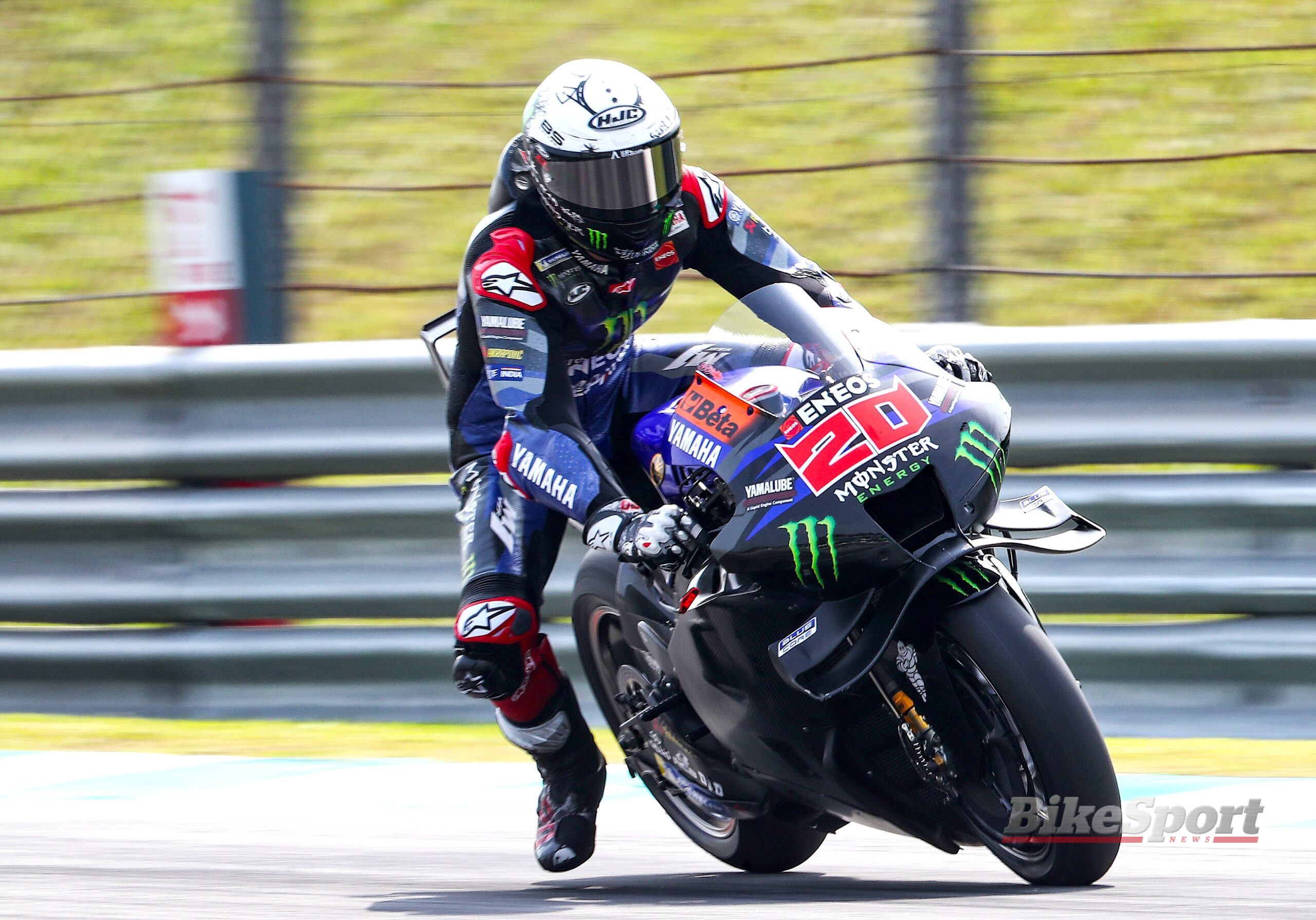 VR46 reveals contact from other brands but will Valentino Rossi give ...