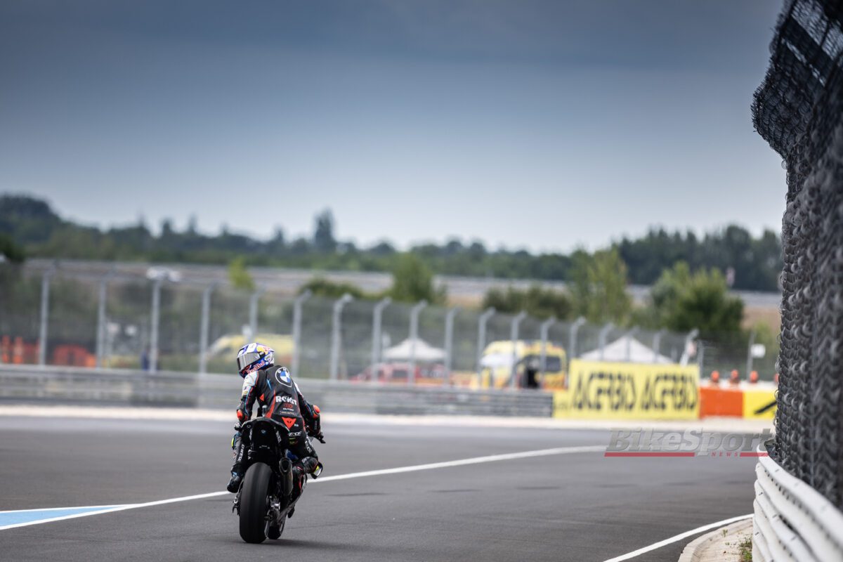 Young porn hot traveled to the regular spot in Tysons