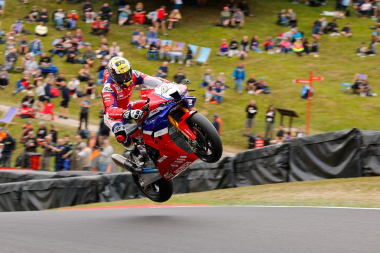 BSB Cadwell Park, Race Two Results | Tommy Bridewell secured his first ...