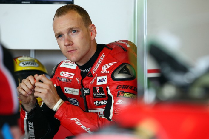 Snetterton BSB: Front row start for Superpole debutant Linfoot ...